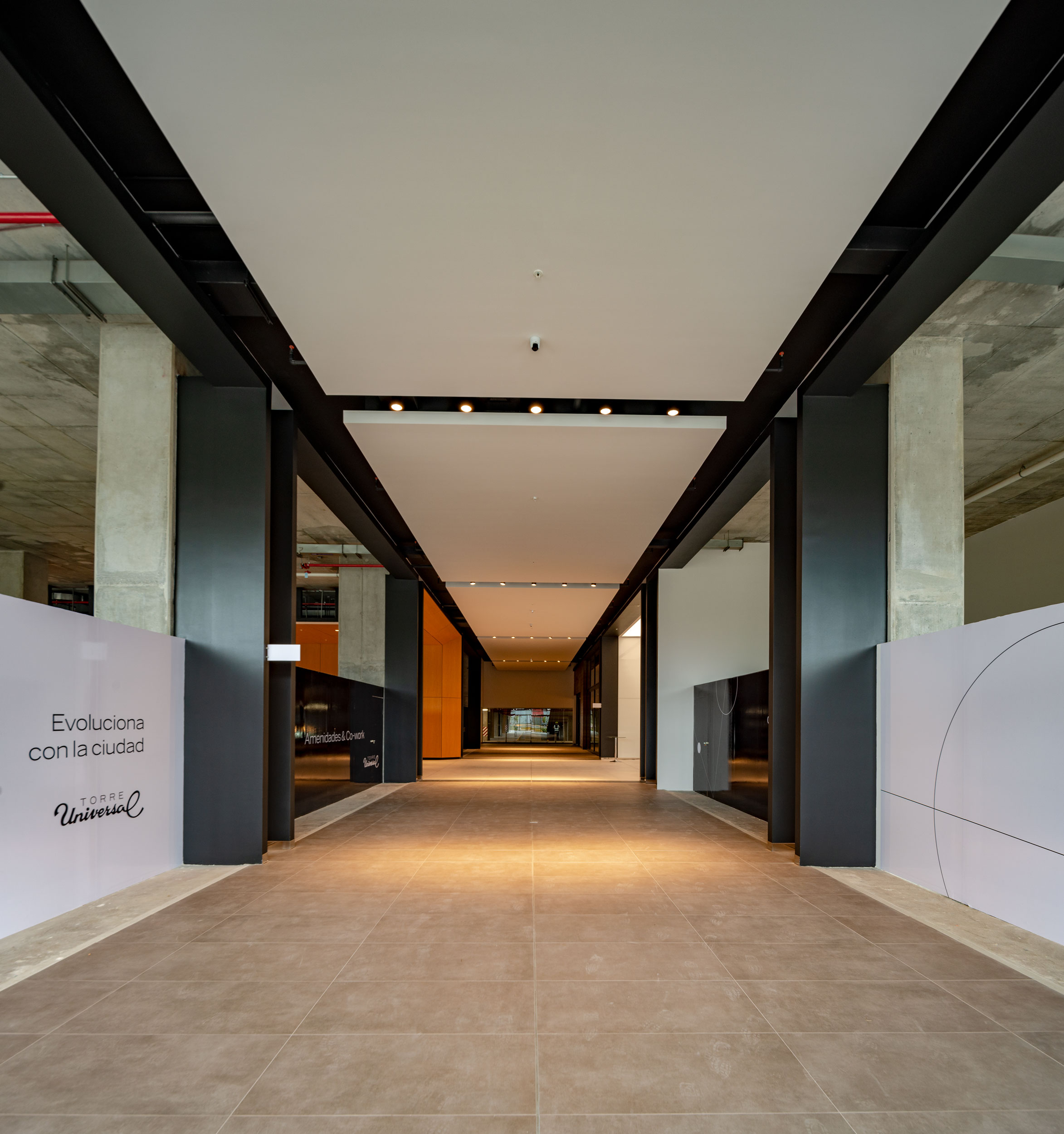 Torre Universal - Instatec S.A.